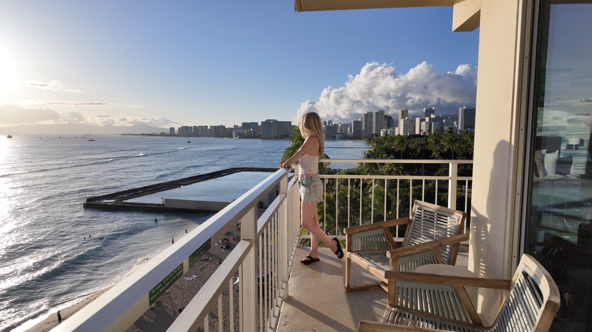 Kaimana Beach Hotel Review: A Waikiki Beachfront Stay